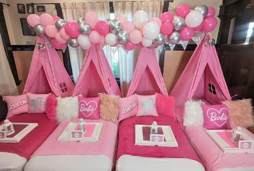 Sleepover Party Themes for the Best Slumber Party Ever: SleepoverPartyShop