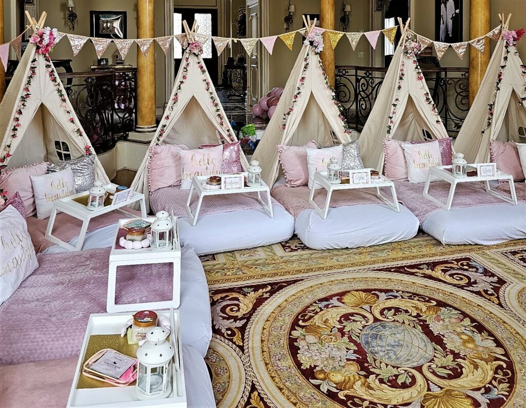 Sleepover Party Themes for the Best Slumber Party Ever: SleepoverPartyShop