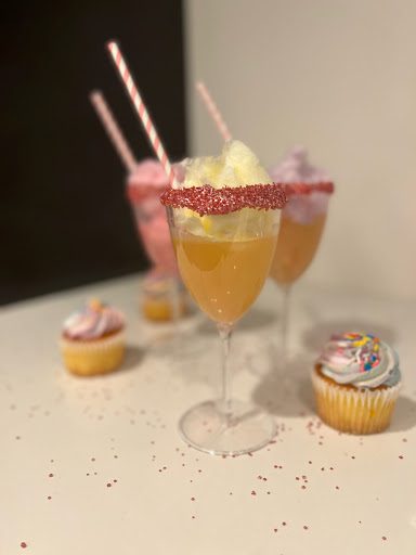 Crafting Unforgettable Outdoor Movie Nights and Sleepover Parties