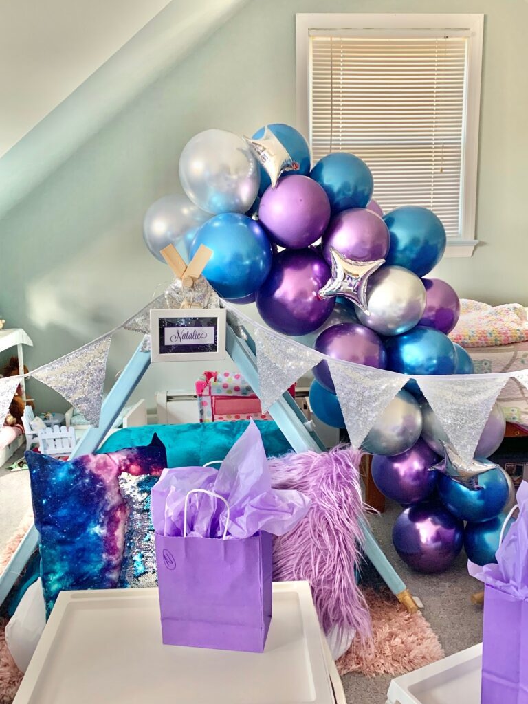 Galaxy A Frame 7 pc Sleepover Set - Sleepover Party Shop