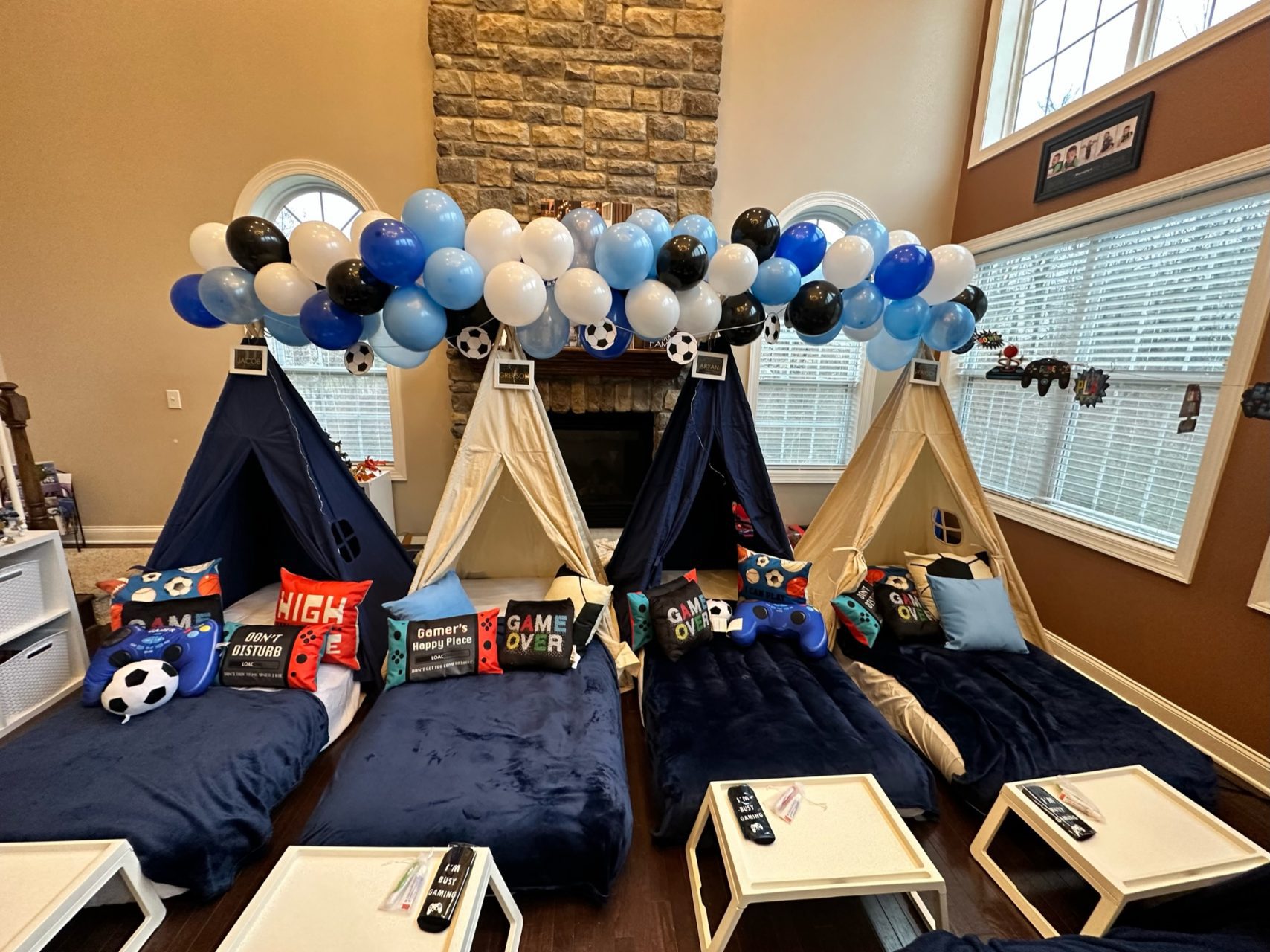 Game Time Theme - Sleepover Party Shop