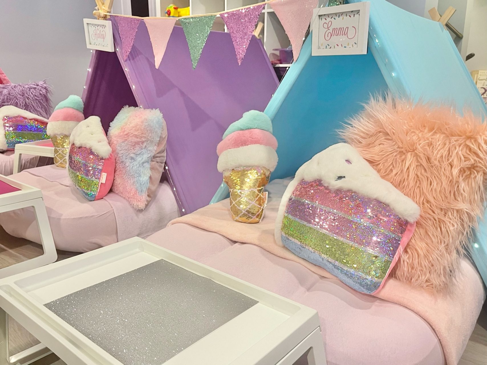 Ice Cream Dreams A Frame 7 pc Sleepover Set - Sleepover Party Shop