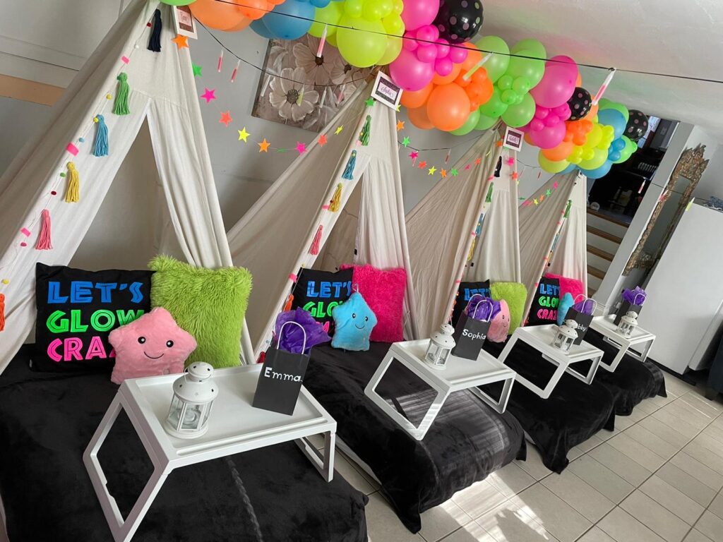 Sleepover Party Themes for the Best Slumber Party Ever: SleepoverPartyShop