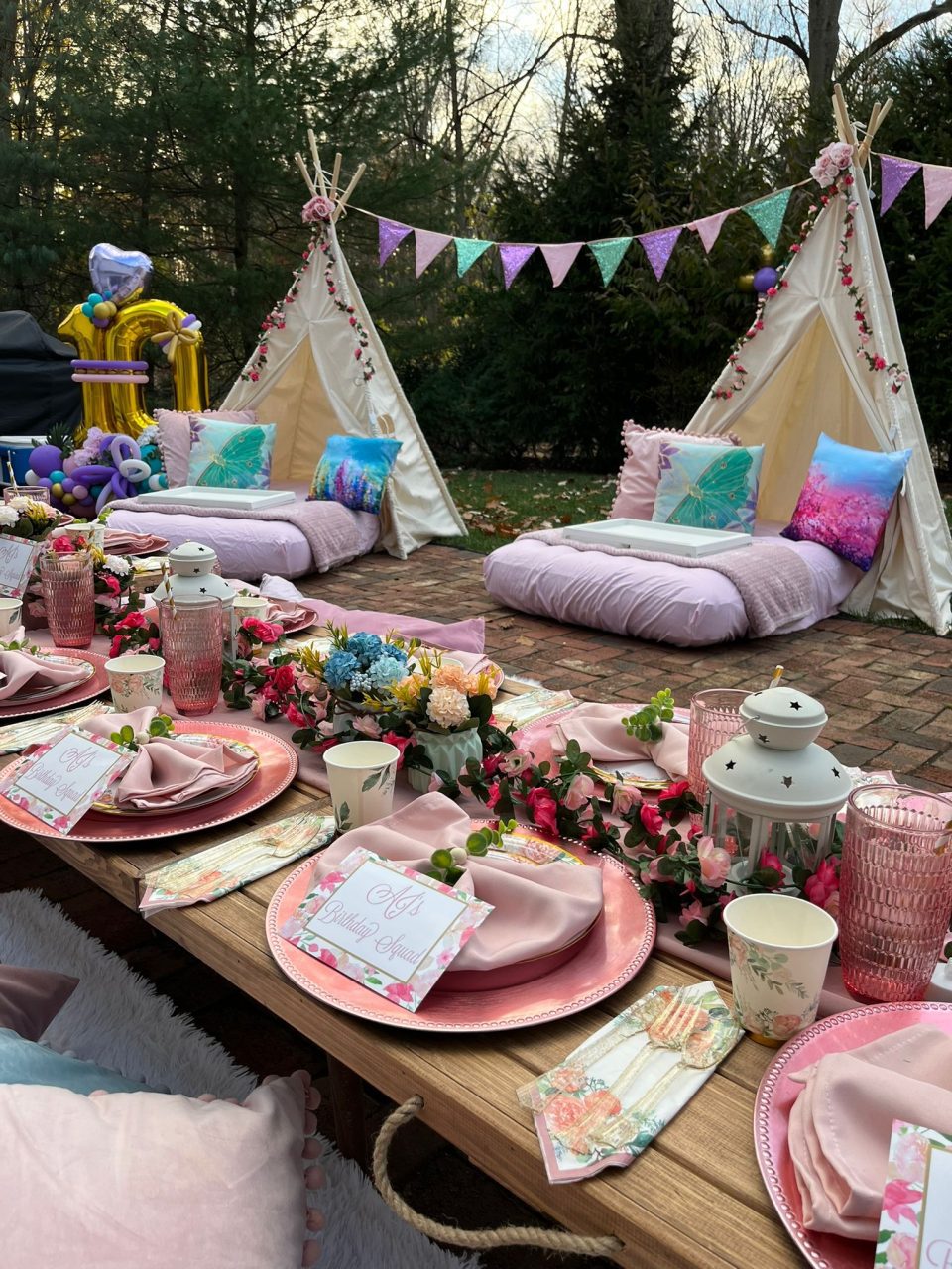 Awesome Ways to Host a Dream Sleepover: SleepoverPartyShop
