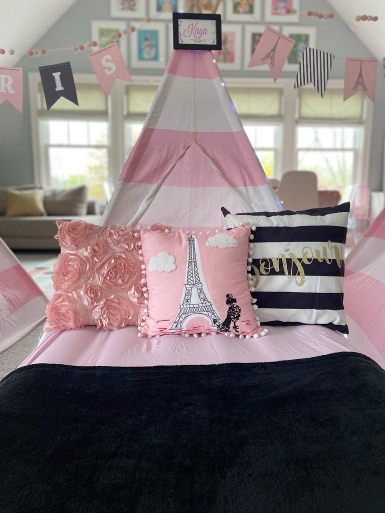 Paris Dreams Theme - Sleepover Party Shop
