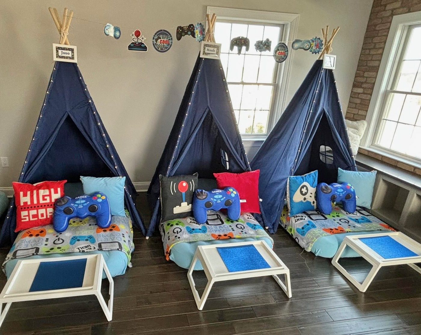 Game Time Theme - Sleepover Party Shop